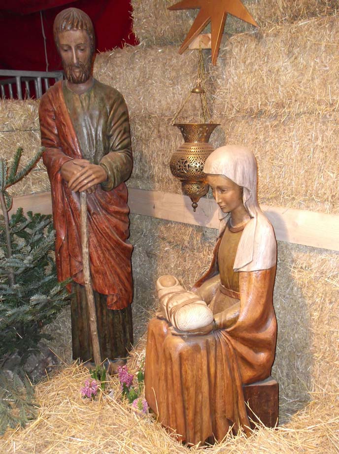 December 2011 – Stitches of Time