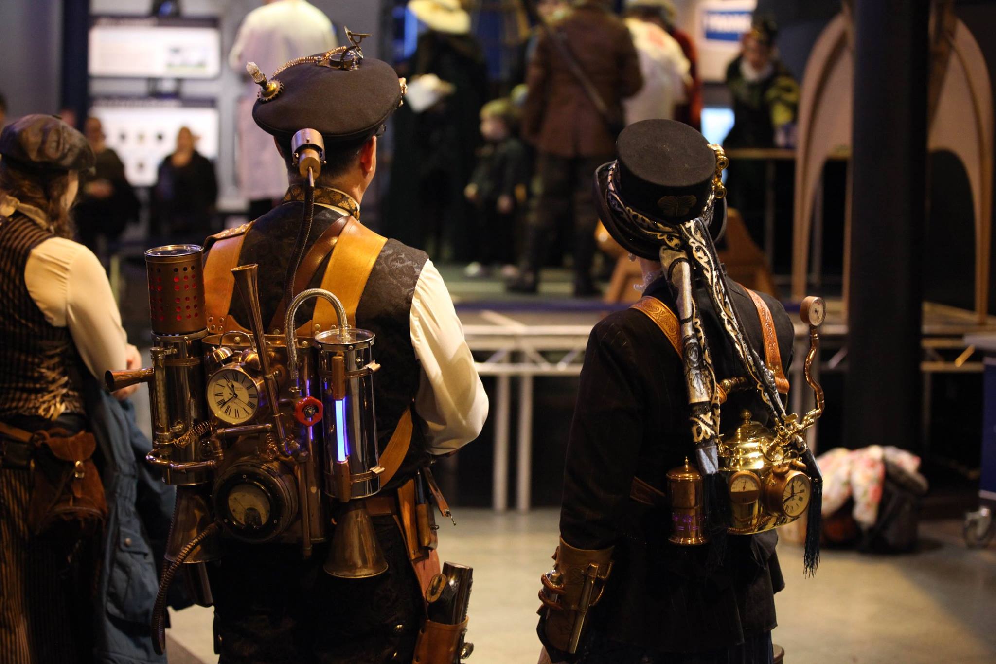 Steampunks in Space – Stitches of Time
